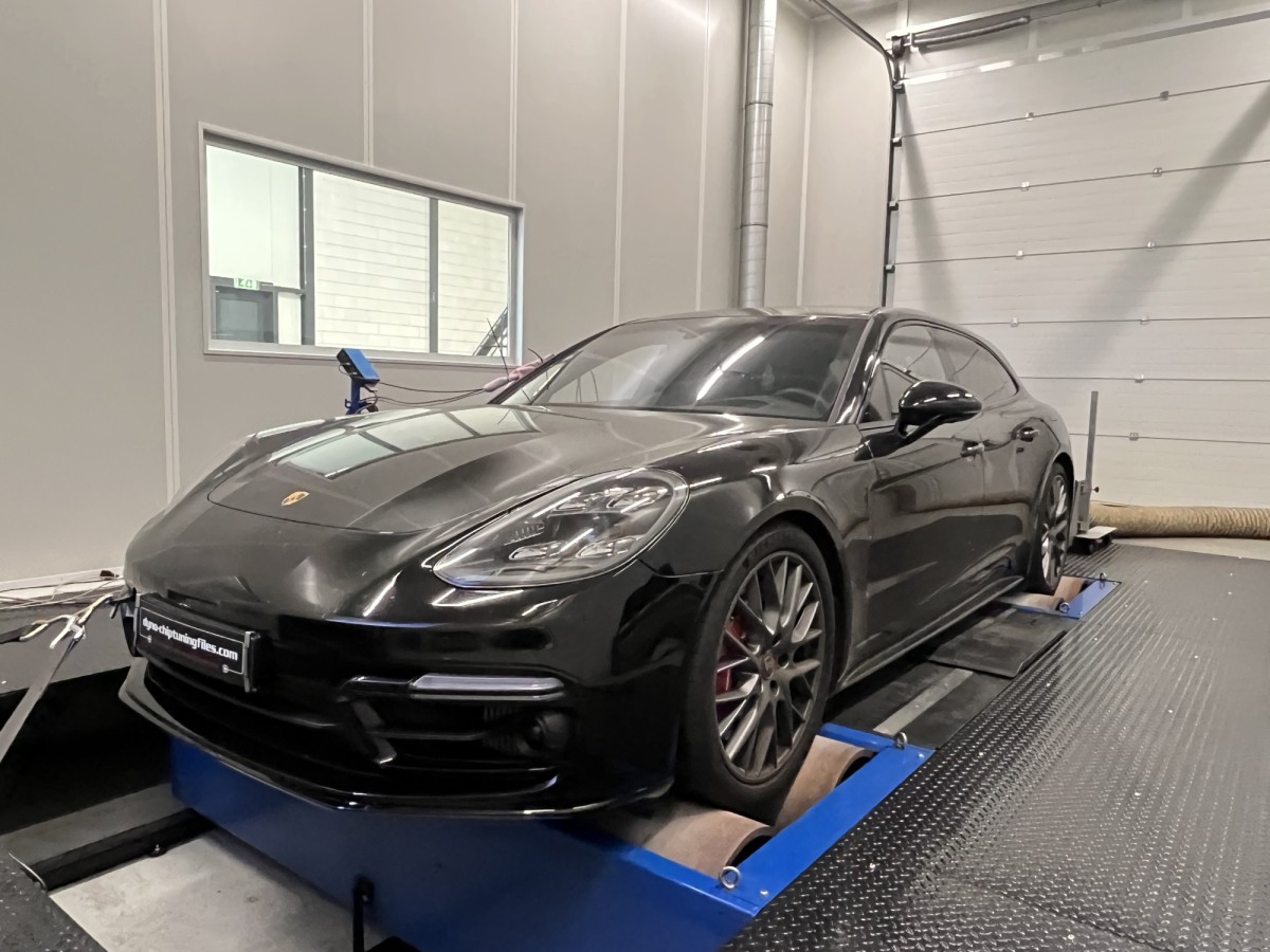 Phase 1 : Porsche Panamera Sport Turismo 2.9T V6 4S E-Hybrid prête | Dyno-ChiptuningFiles.com